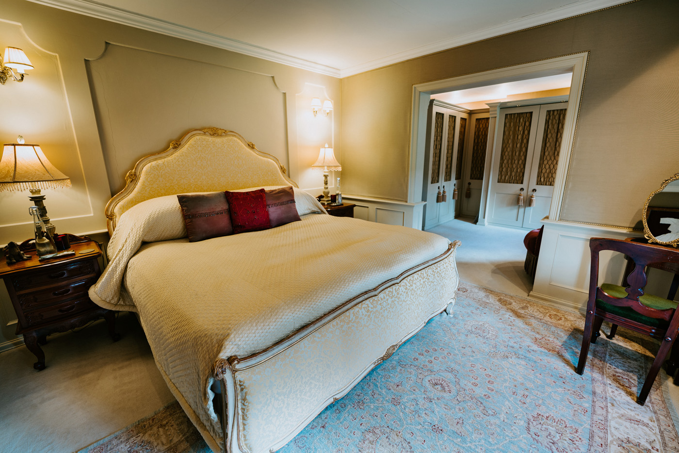 The James' Room - Upper House Hayfield